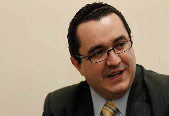 Nombran a Gilbert Camacho miembro de Consejo de Sutel - Periodico La ...