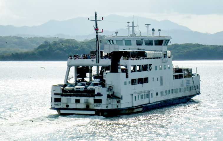 Vacacionistas podrán usar ferry a Playa Naranjo desde el domingo ...