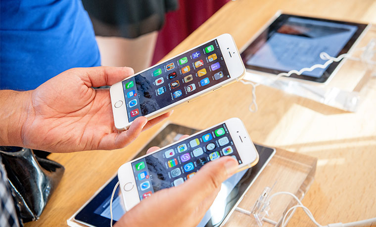 Apple superaría a Samsung este año - Periodico La República