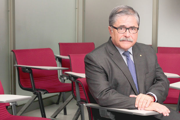 Álvarez-Castro una contienda que empezó hace años - Periodico La República