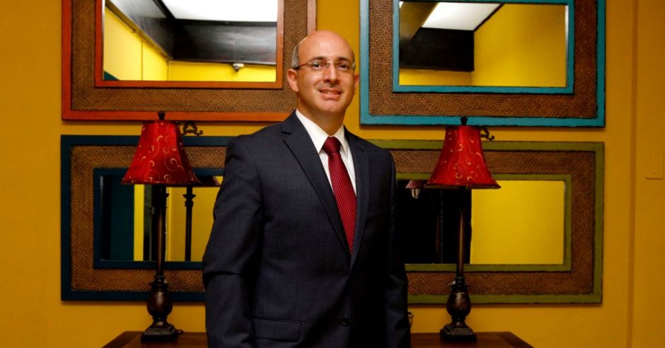 Economista Luis Loría: “Pensiones de lujo son inmorales e injustas ...