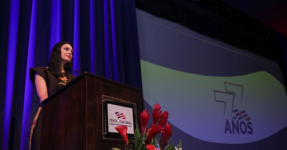 Primera Dama destaca aportes del Centro Cultural Costarricense ...