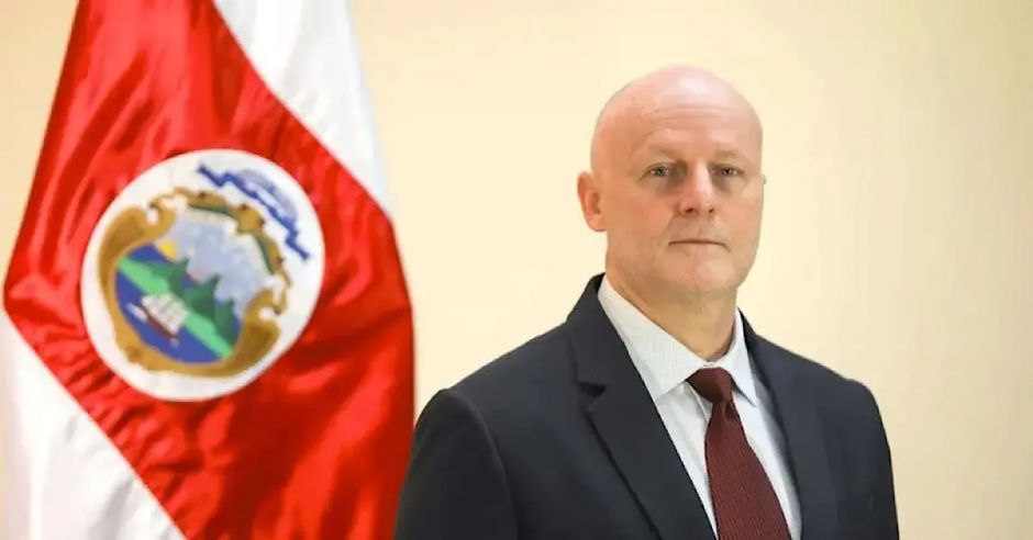 Fallece chofer que transportaba a Vicepresidente Stephan Brunner ...