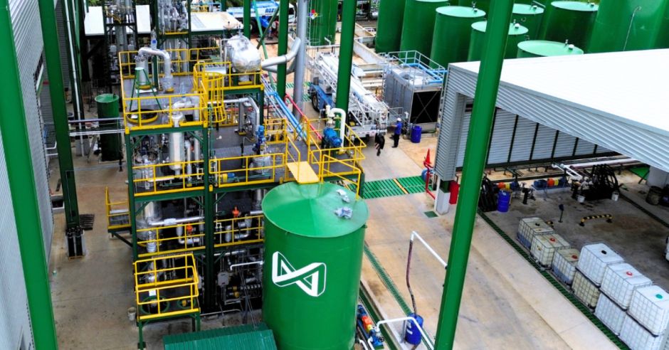 Metalub exportó primeros 25 mil litros de aceite base re-refinado a ...