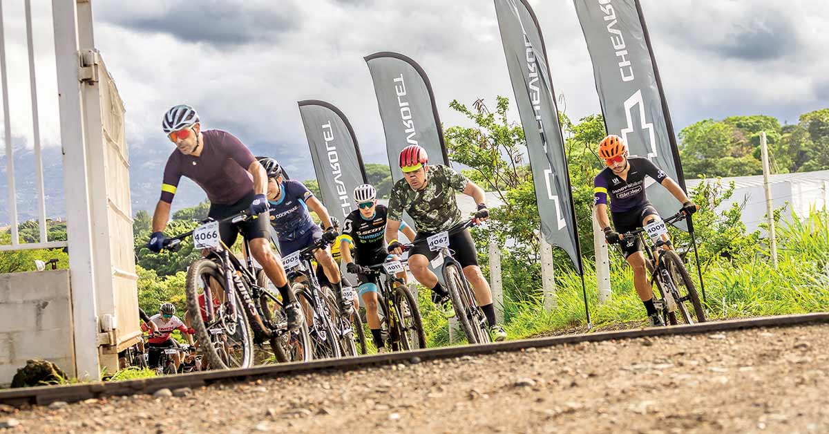 Cristel Espinoza y Joseph Ramírez brillan en la tercera fecha de la Serie CR MTB - Periodico La ...