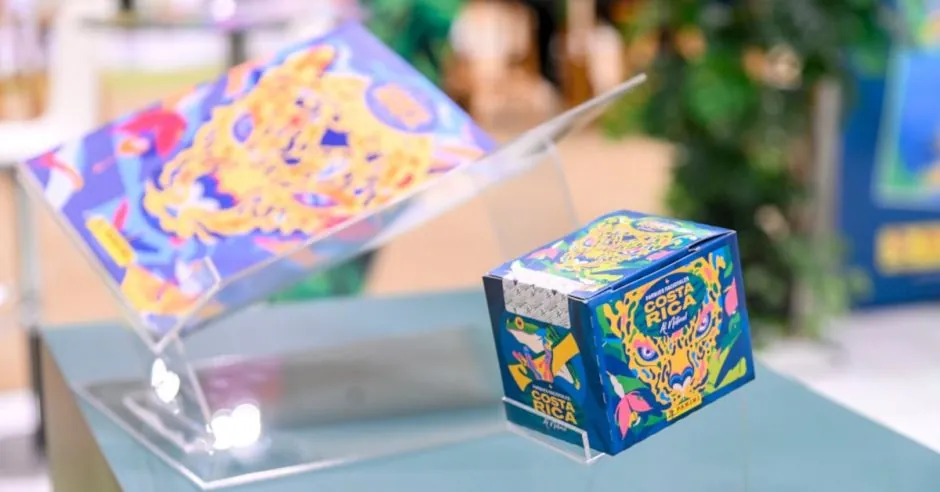 Primer álbum Panini sobre Parques Nacionales de Costa Rica ya está a la ...