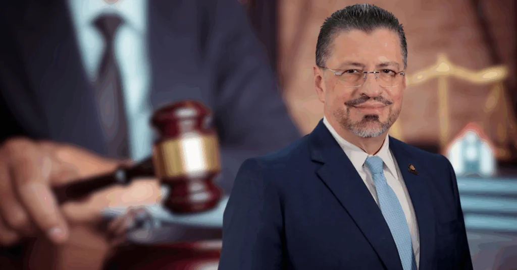 PUSC aprueba moción para levantar la inmunidad del presidente Rodrigo ...