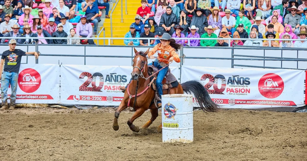 Extreme American Rodeo 2026 cautivó a miles de aficionados en el ...